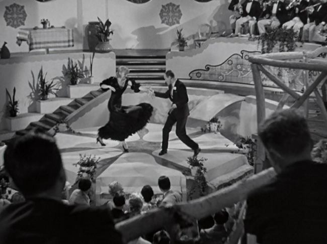 Flying Down to Rio (1933) Review, with Ginger Rogers and Fred Astaire ...